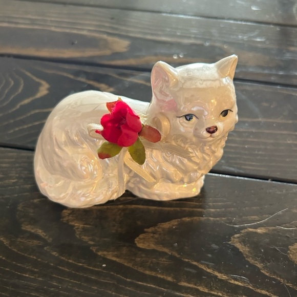 Russ | Accents | Vintage Russ Cat Figurine Hg56 | Poshmark